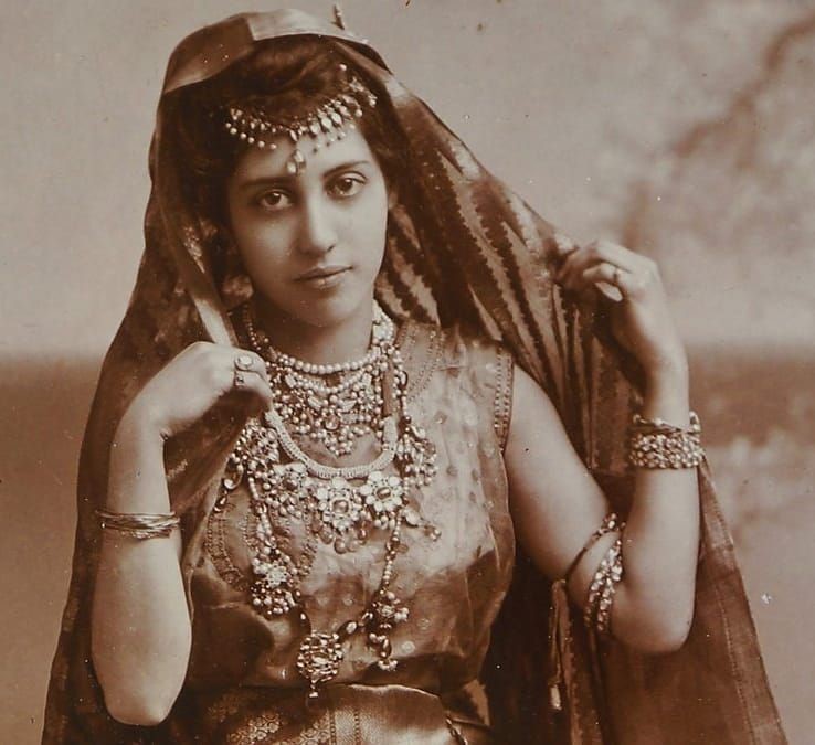 10 Brave Sikh Women In History: You Should Know About - SikhHeros ...