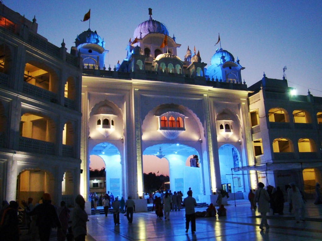 17 Best Gurudwara in India you must visit - SikhHeros : Chronicles of ...