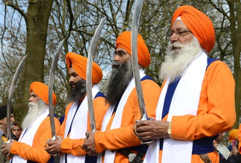 Panj Pyare History: 5 Beloved of Sikh History - SikhHeros : Chronicles ...