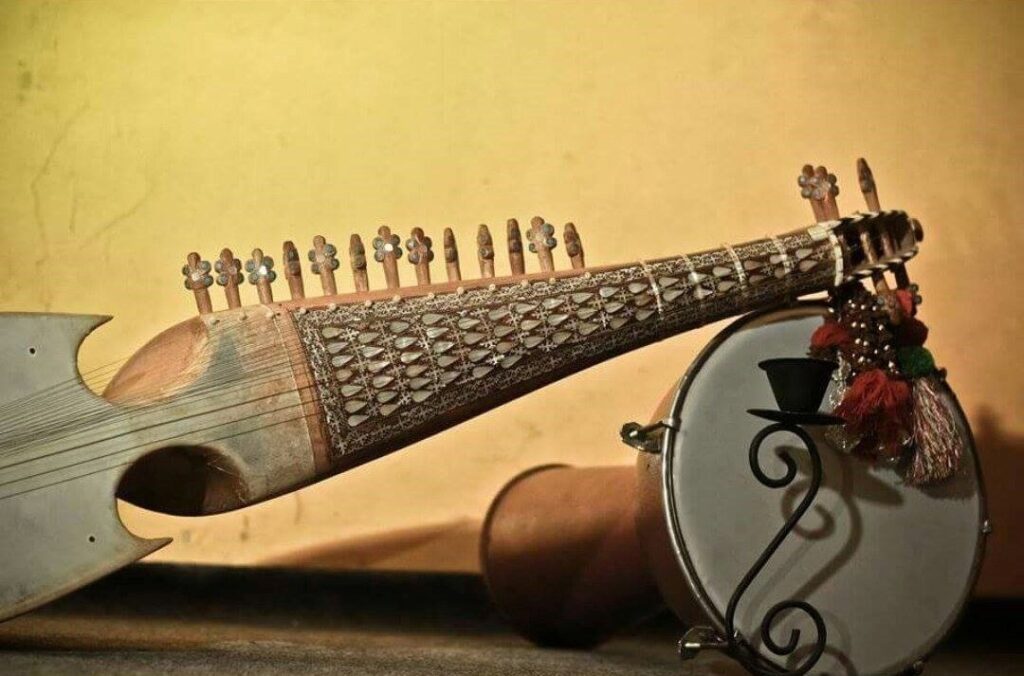 Musical Classical Indian Instruments used in Shabad Kirtan: Sikh ...