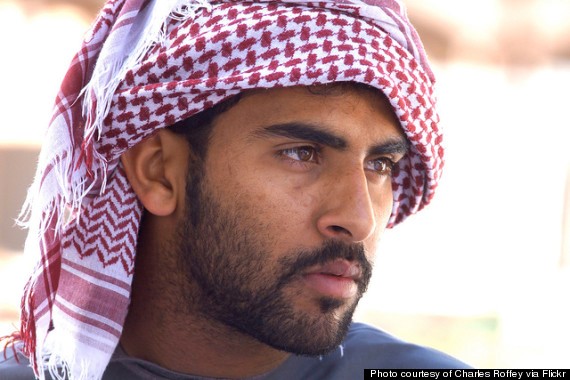 Reasons why Sikhs don't shave their beards or cut their hair ...