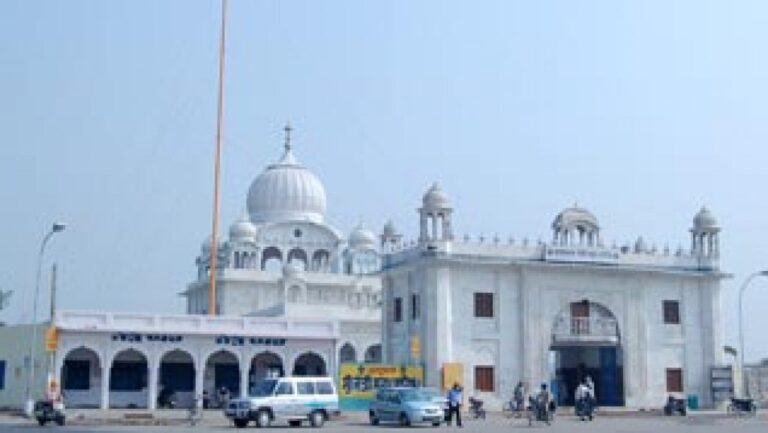 Chaar Sahibzaade: The Untold Stories of Chamkaur Sahib's Heroes ...