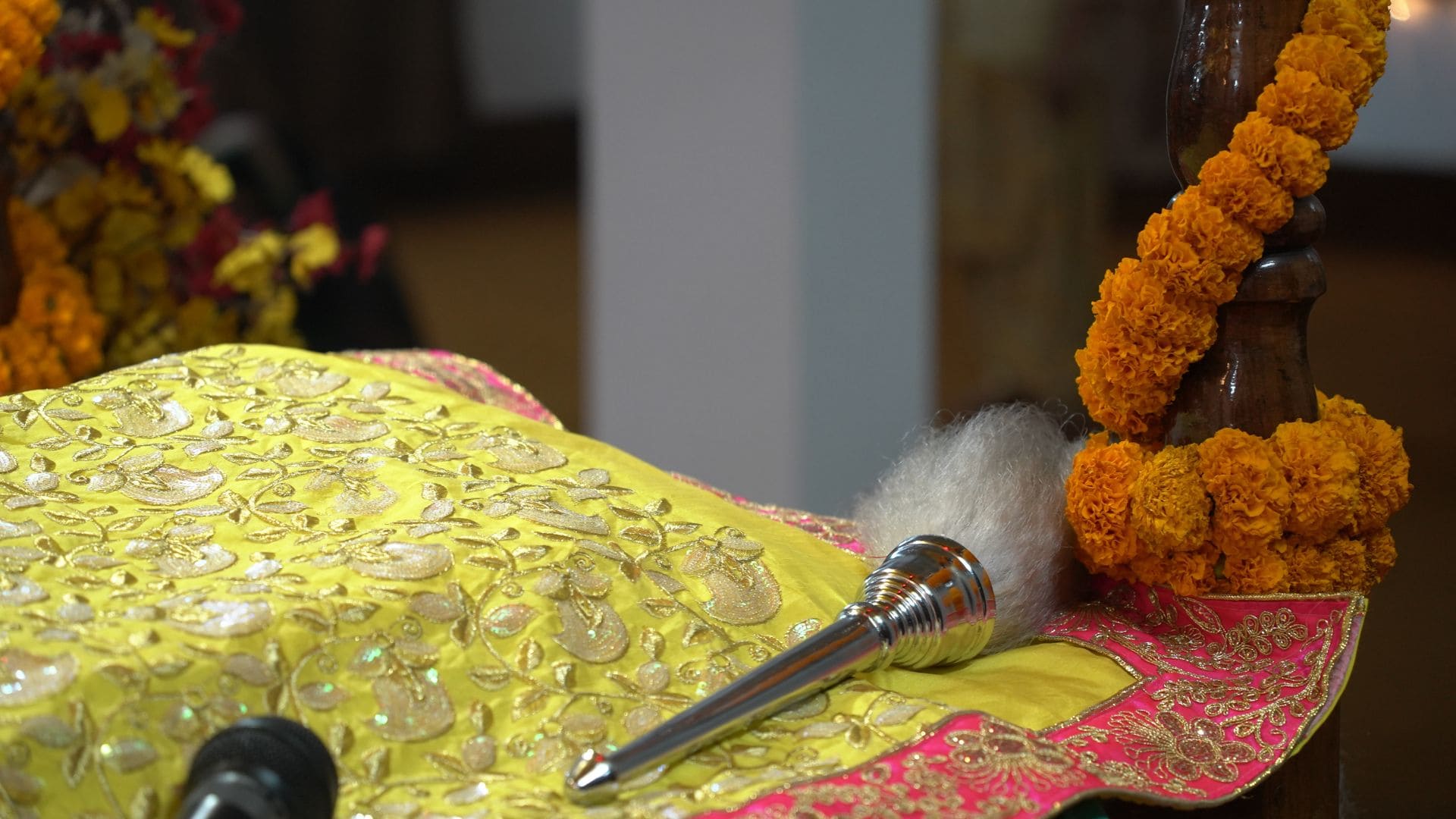 Chaur Sahib: A Loving Wave in Sikh Devotion - SikhHeros : Chronicles of ...