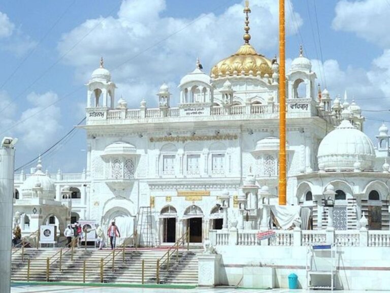 Takht Sri Hazur Sahib Gurudwara - Nanded - SikhHeros : Chronicles of ...